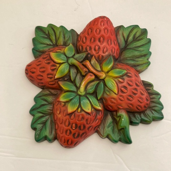 miller studio | Accents | Vintage Miller Studio Chalk Ware Strawberry ...